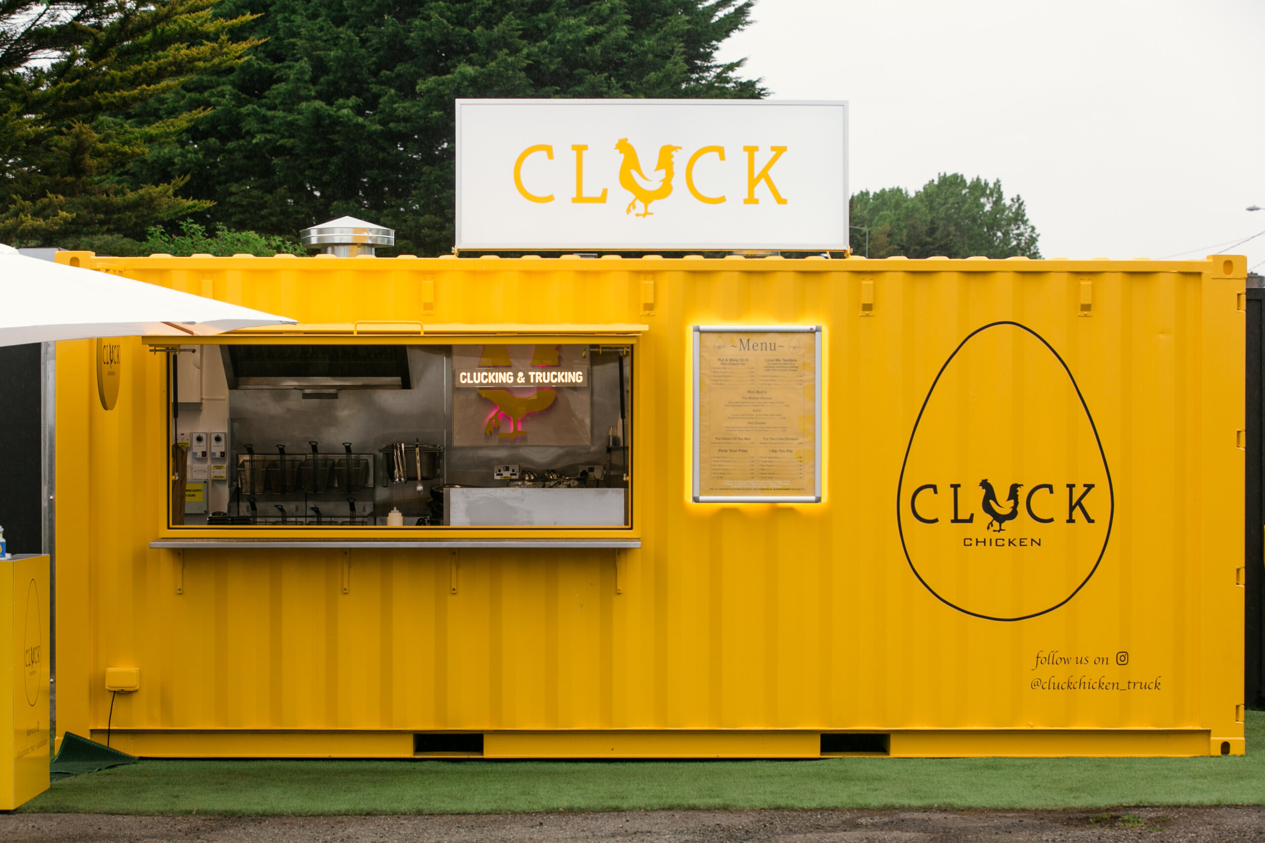 Cluck Chicken, The Cluck Yard - Movement